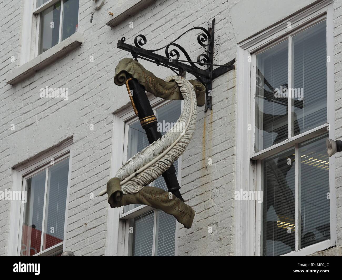 Traditional shop sign hanging outside hi-res stock photography and ...