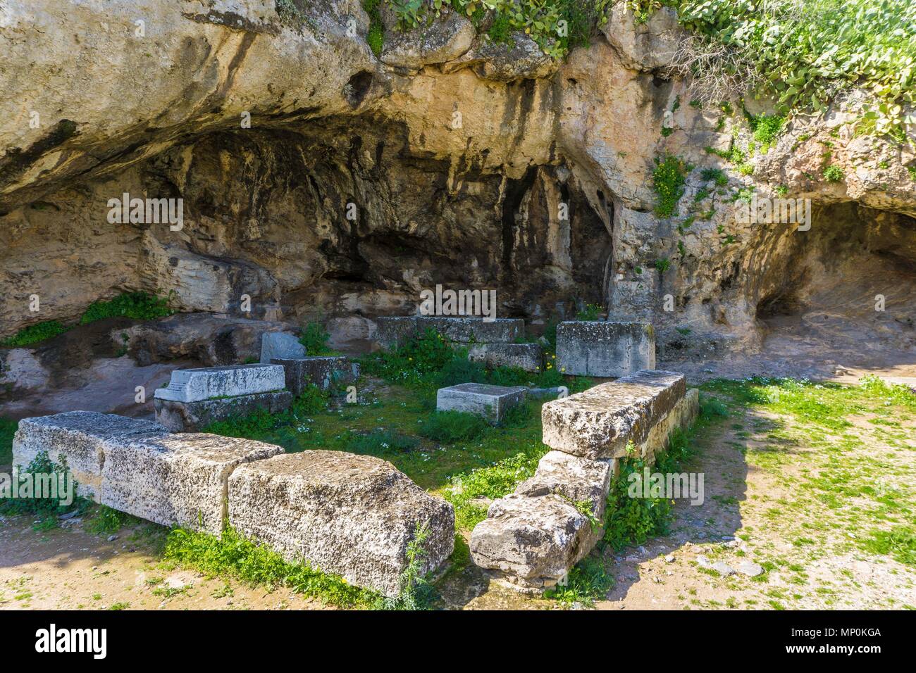 Cave entrance to hades greece hi-res stock photography and images - Alamy