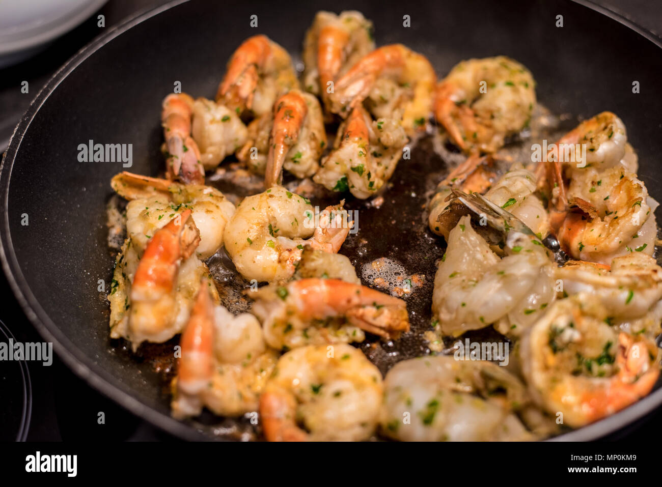 Saute technique hi-res stock photography and images - Alamy