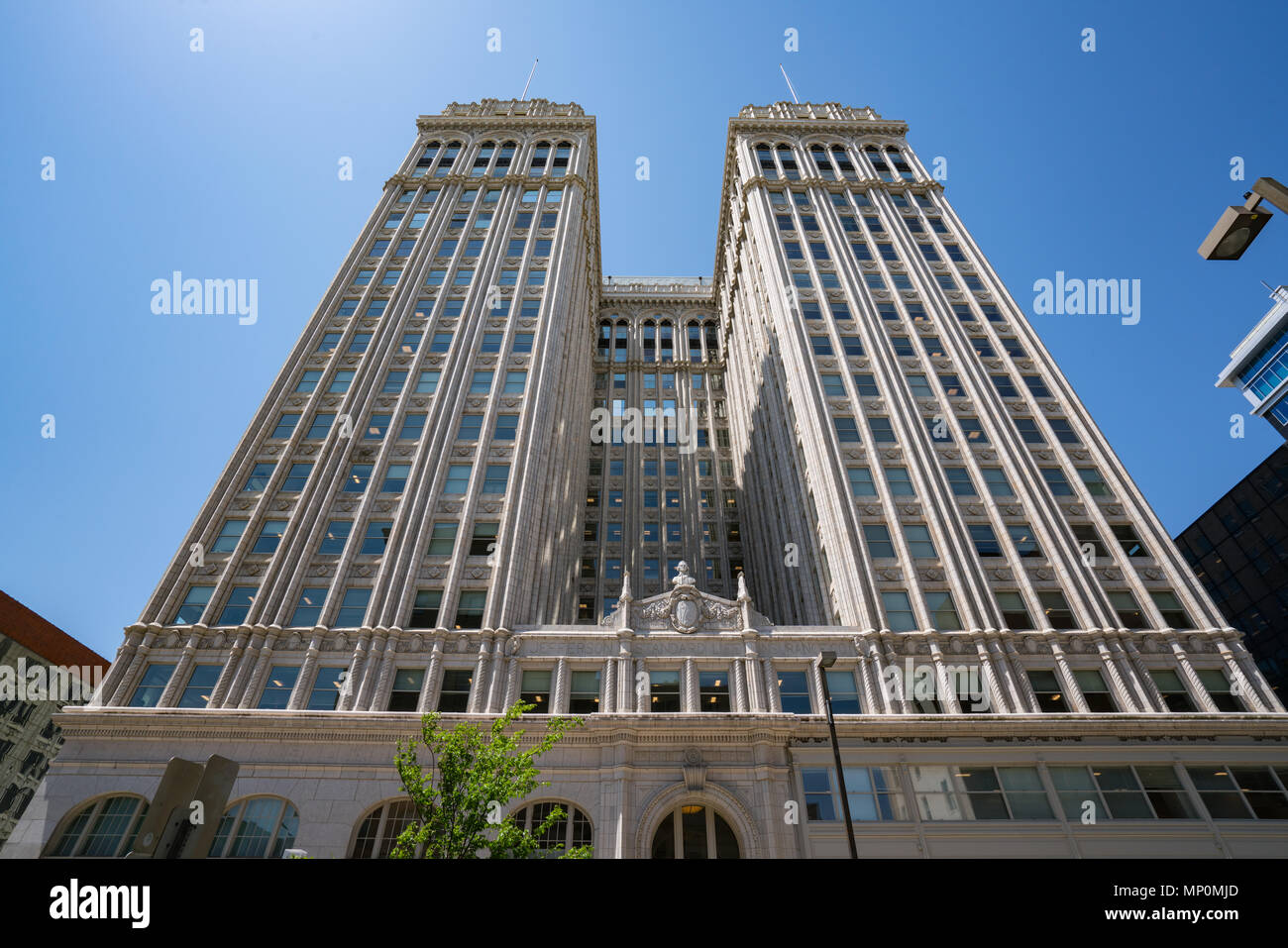 Greensboro north carolina downtown hi-res stock photography and images ...