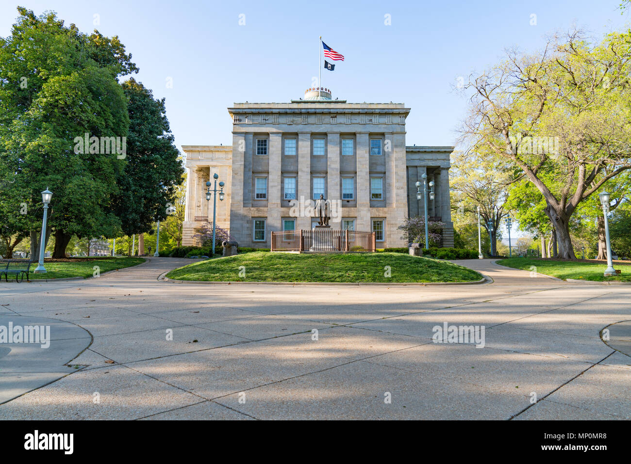 George washington statue in capitol hi-res stock photography and images ...