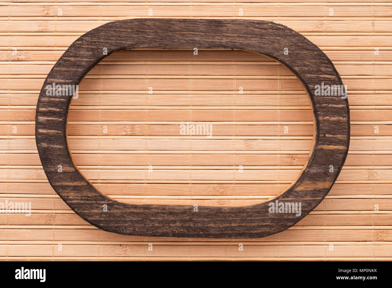 Oval sign with picture hi-res stock photography and images - Alamy