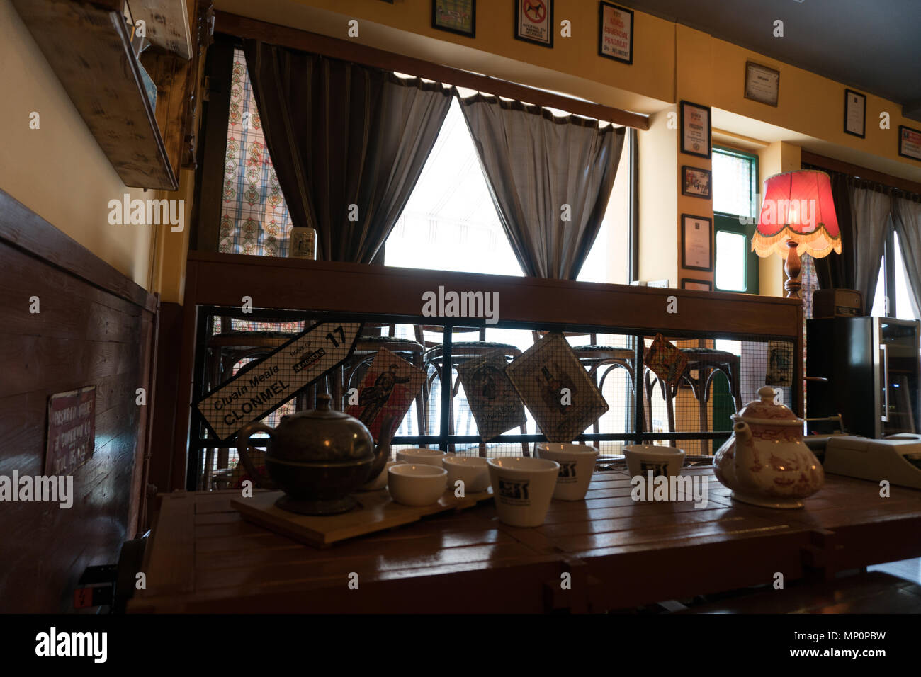 Breakfast setup, arabic coffee shop Stock Photo - Alamy
