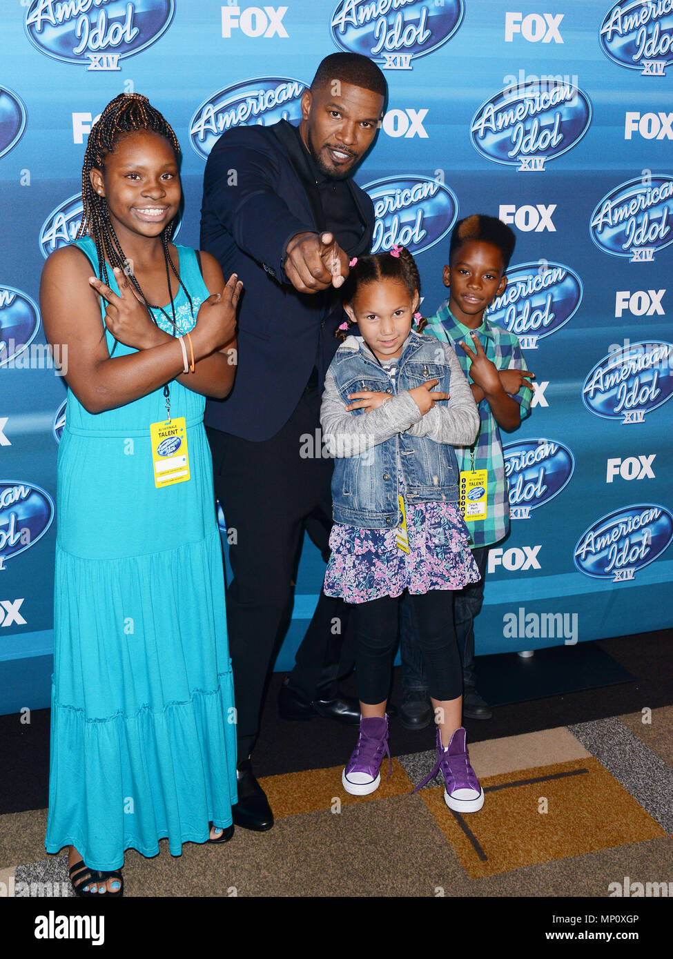 a Jamie Foxx and family 114 at the American Idol XIV Finale 2015 at the ...