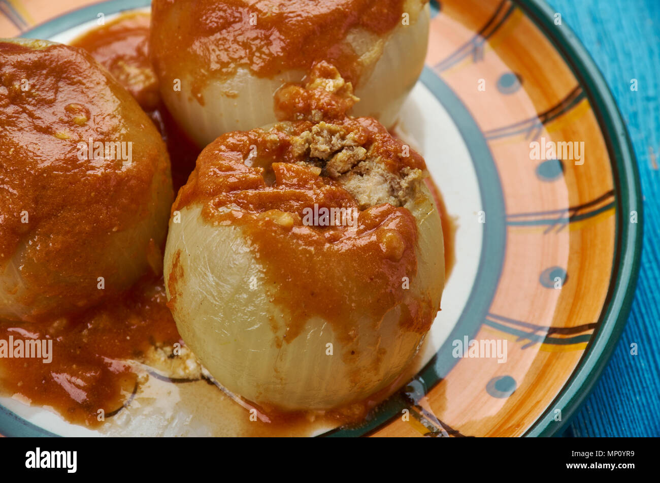 Dolma Mahshi - Iraqi Stuffed Onions with nuts, lamb and couscous Stock ...