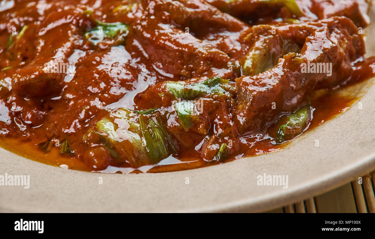 Pichu Potta Kozhi - Shredded Chicken Fry, Indian food Stock Photo - Alamy