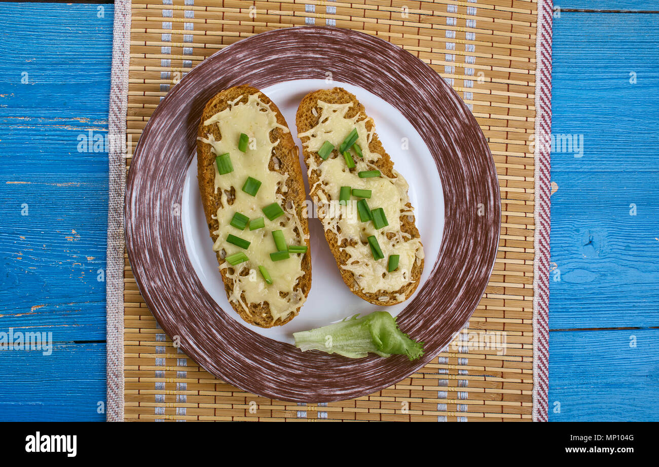 Italian Scallion Cheese Bread - homemade Italian Cheese Bread Stock ...