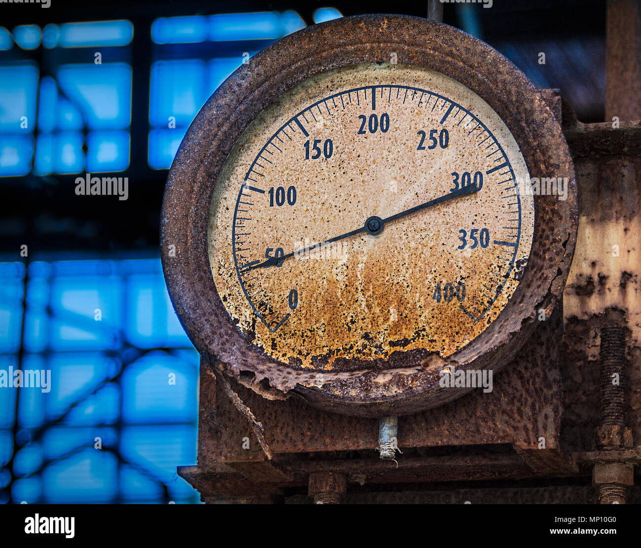 Old rusty industrial gauge Stock Photo - Alamy