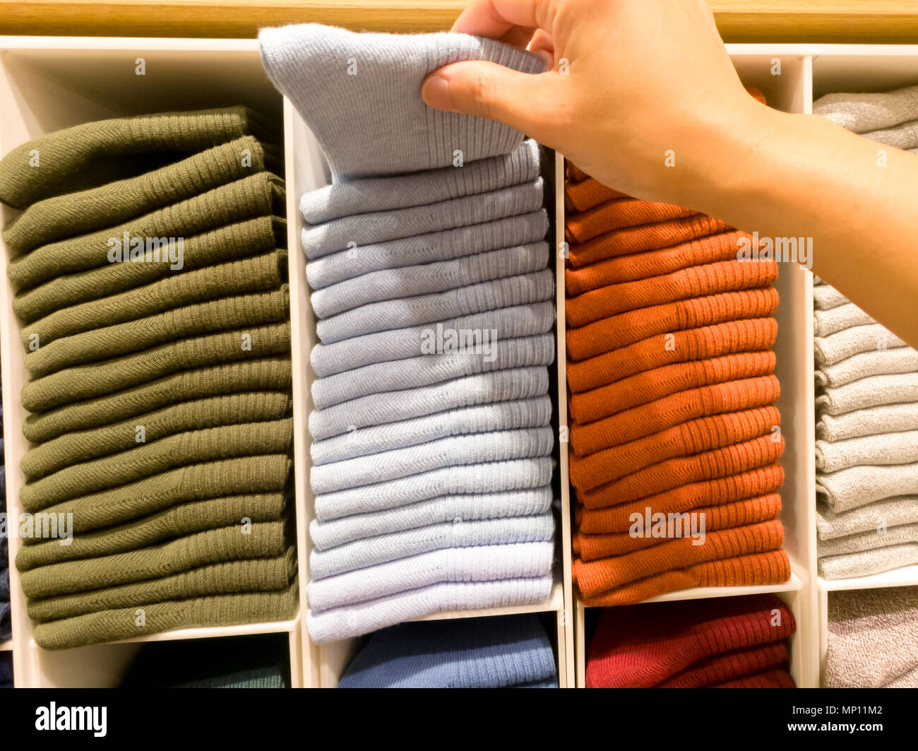 Hand picked cotton hi-res stock photography and images - Alamy