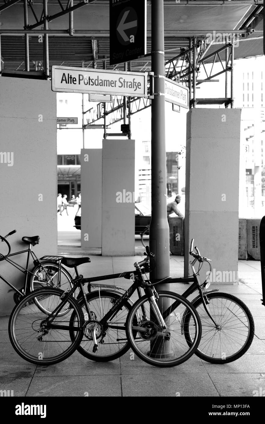 Post 16 Black and White Stock Photos & Images - Alamy