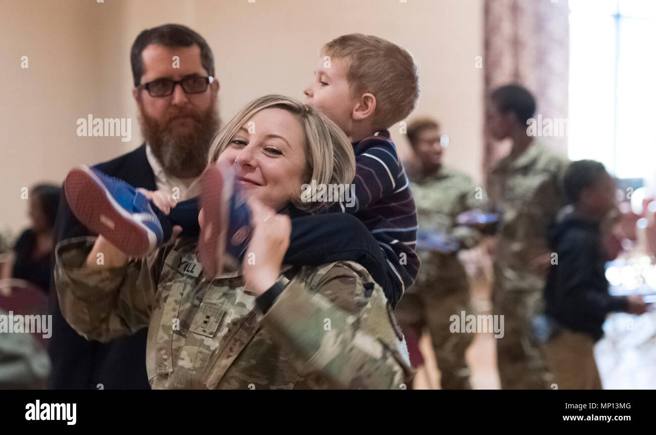 U.S. Army Chief Warrant Officer 2 Victoria Youell, assigned to the ...