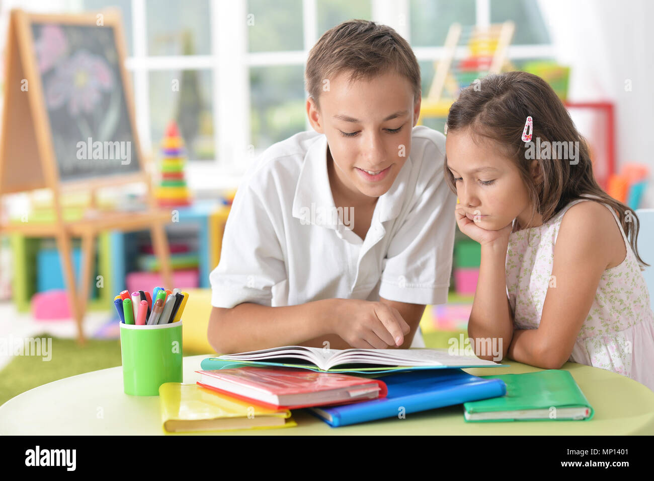 Brother for daughter hi-res stock photography and images - Alamy