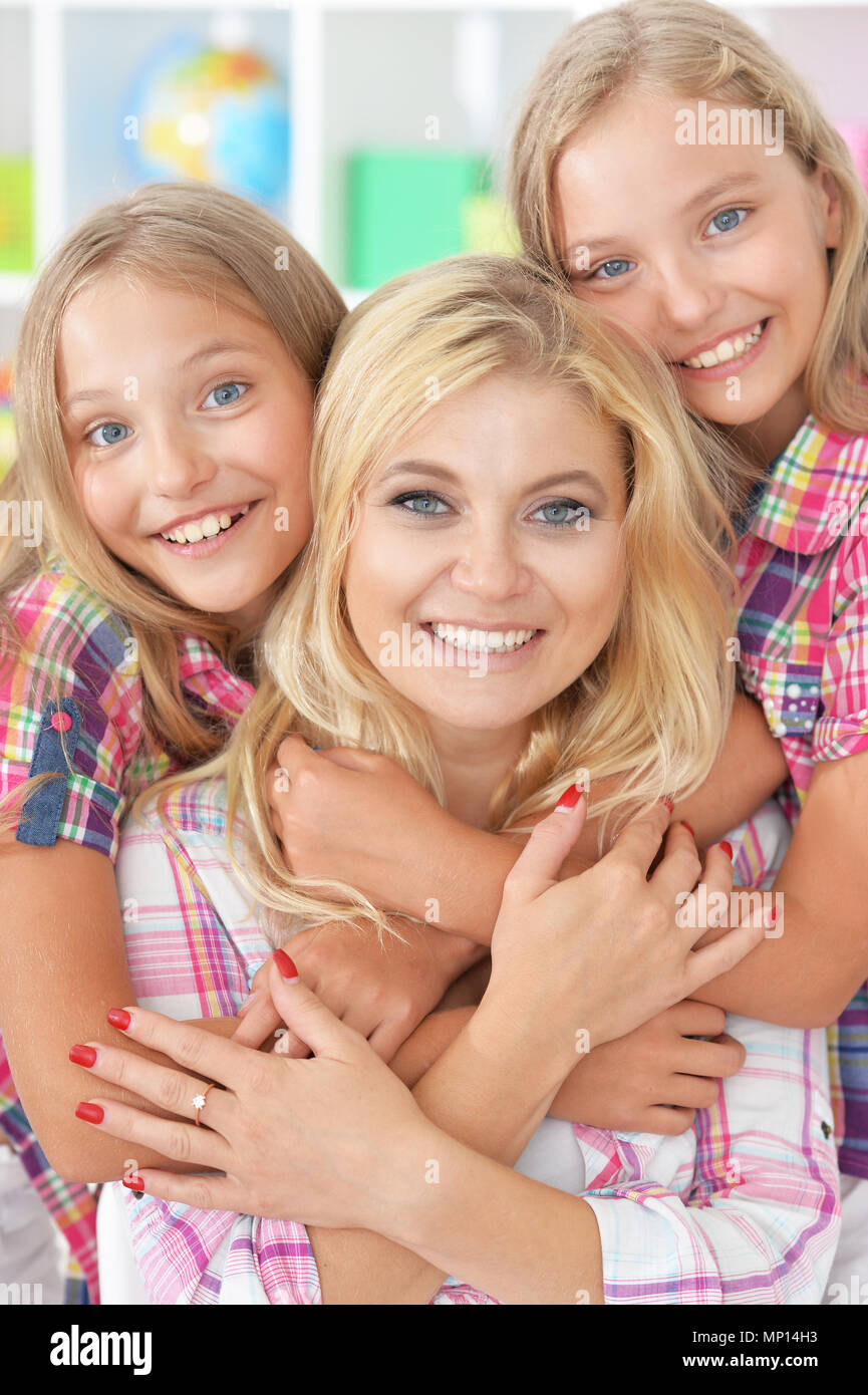 Twin sisters with mother hi-res stock photography and images - Alamy