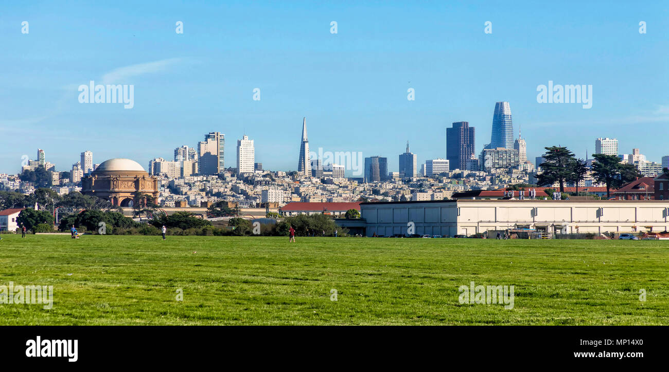 Crissy field hi-res stock photography and images - Alamy