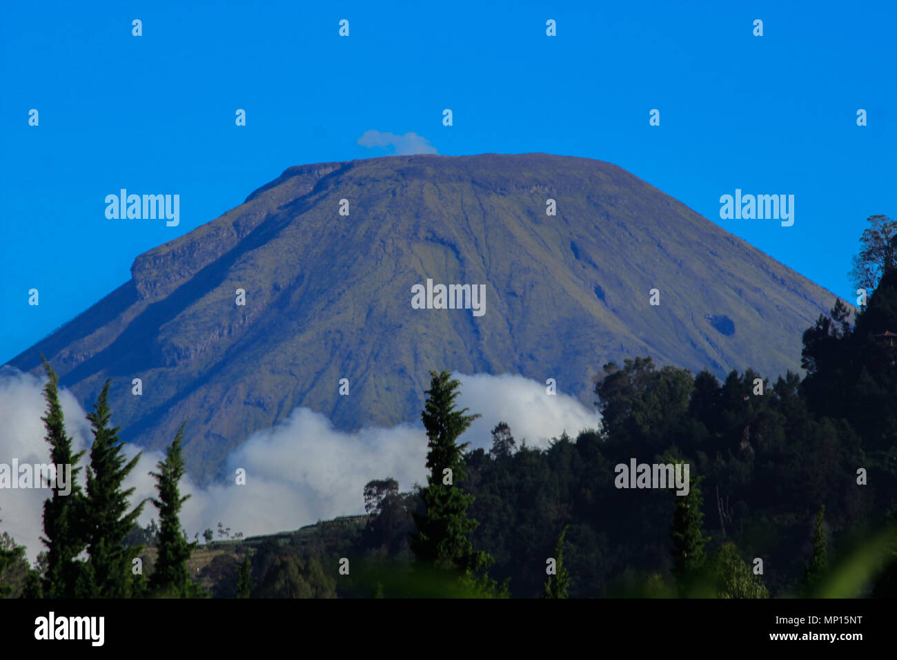 the dieng plateau and mount prau is one of the most beautiful ...