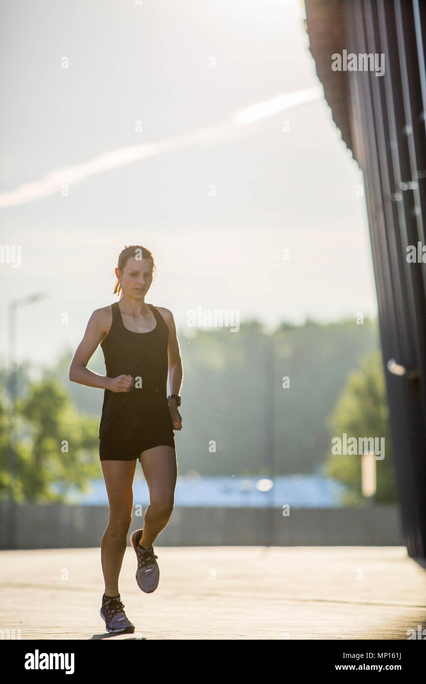 Morning run female hi-res stock photography and images - Alamy
