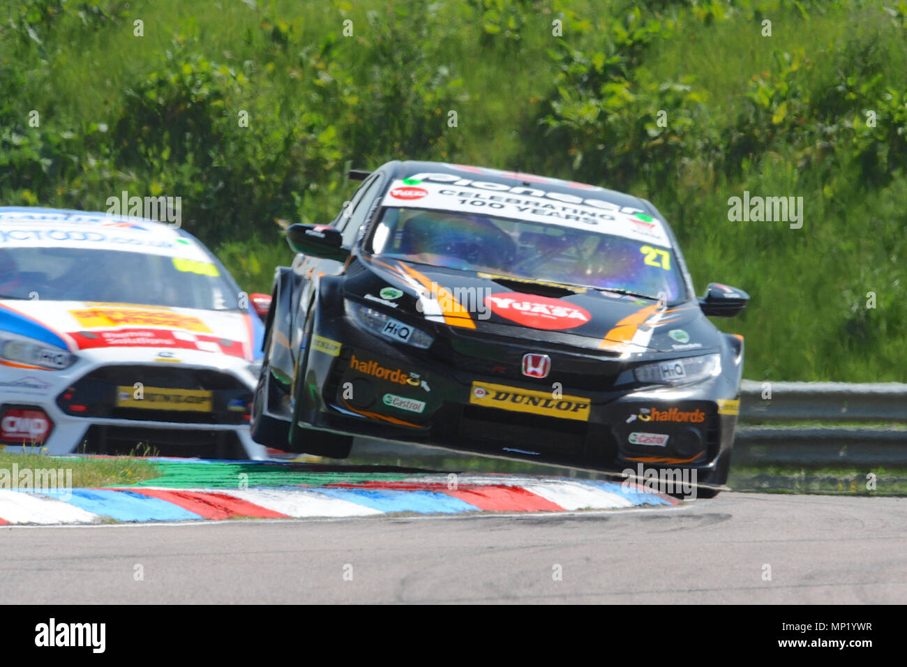 Andover, Hampshire, UK. 20th May, 2018. Matt Neal (Halfords Yuasa ...