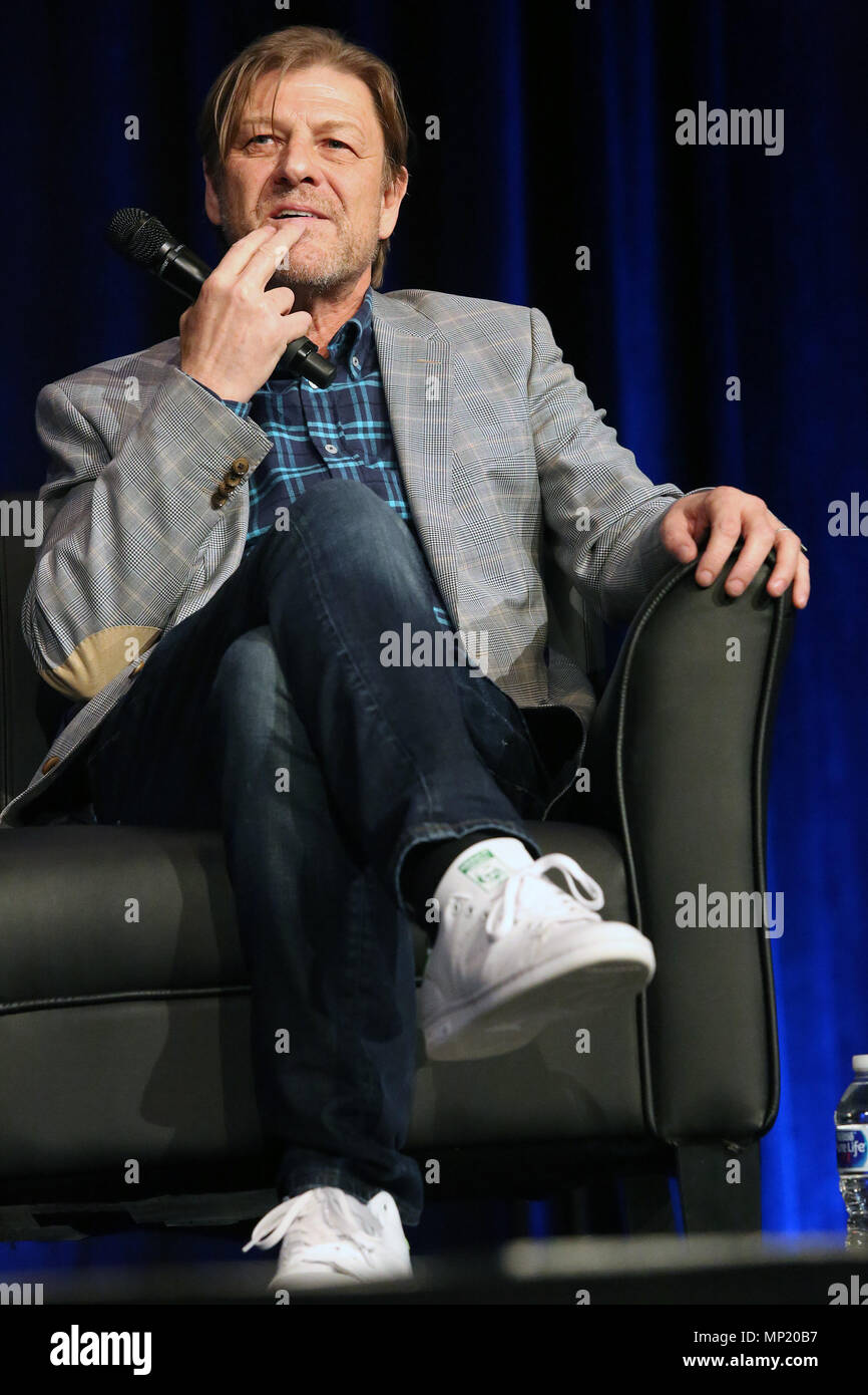 Bean shooter hi-res stock photography and images - Alamy