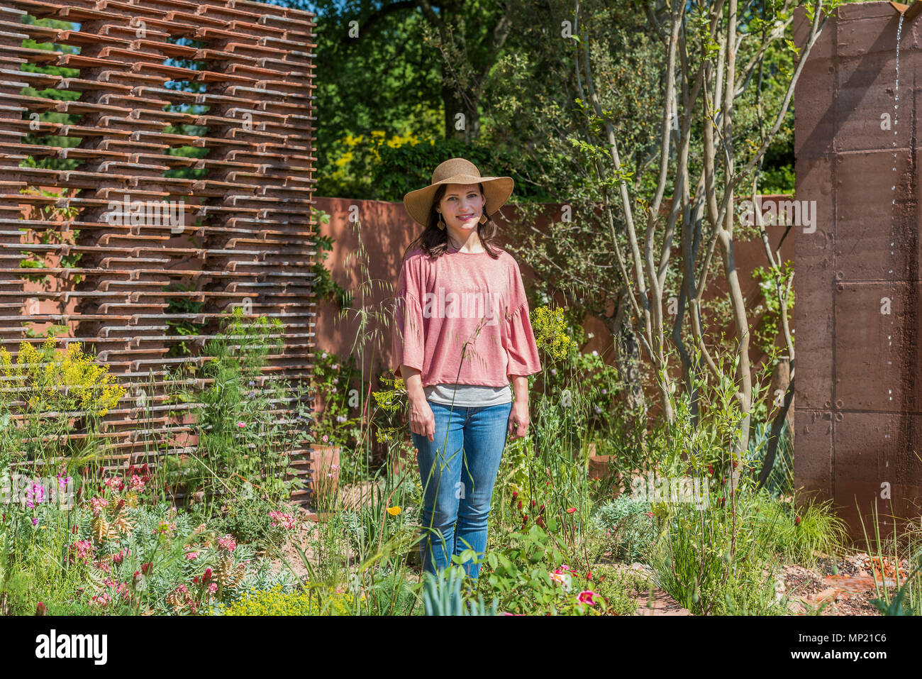 Sarah price hi-res stock photography and images - Alamy