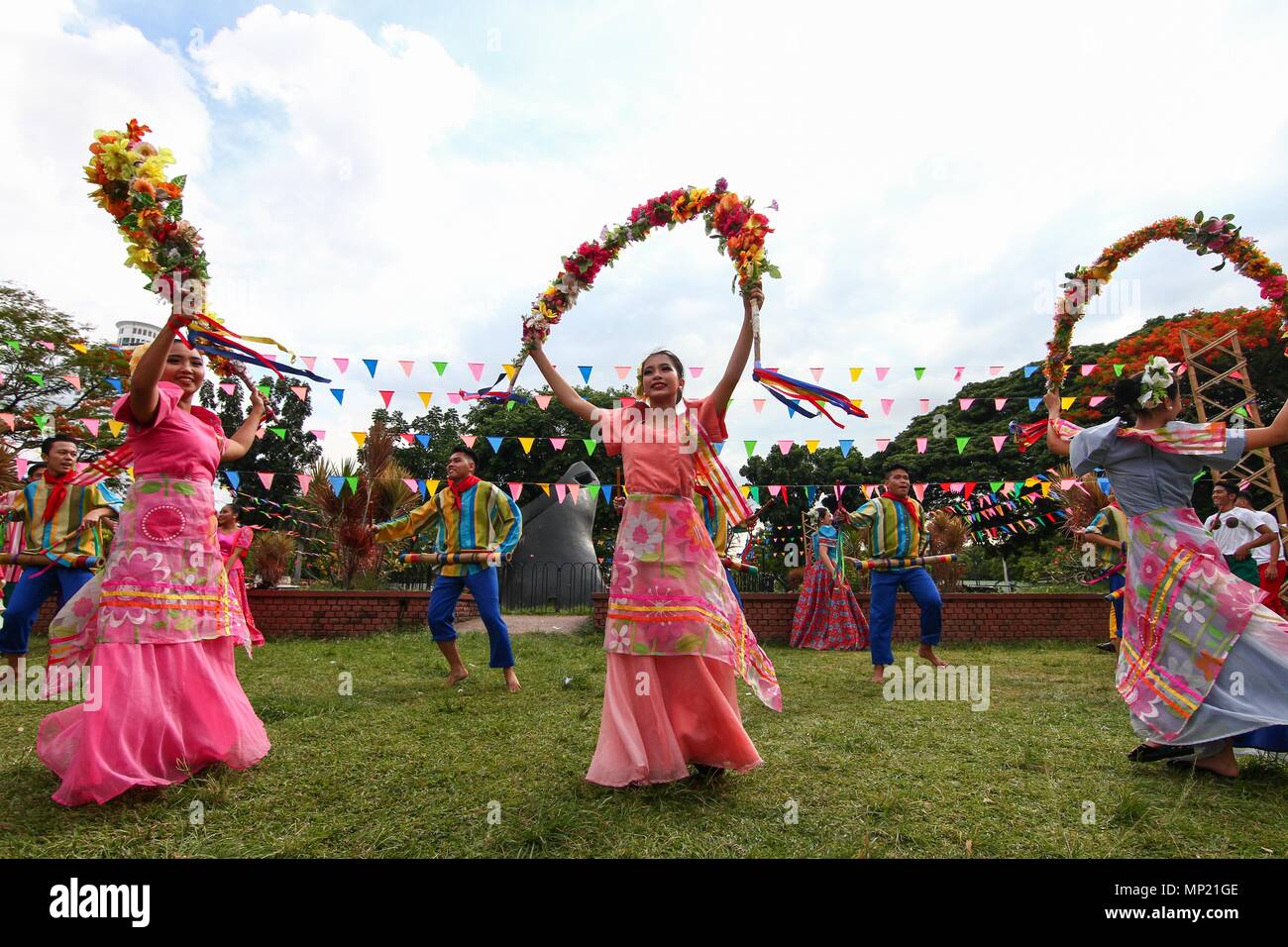 Philippines festival flores de mayo hi-res stock photography and images - Alamy