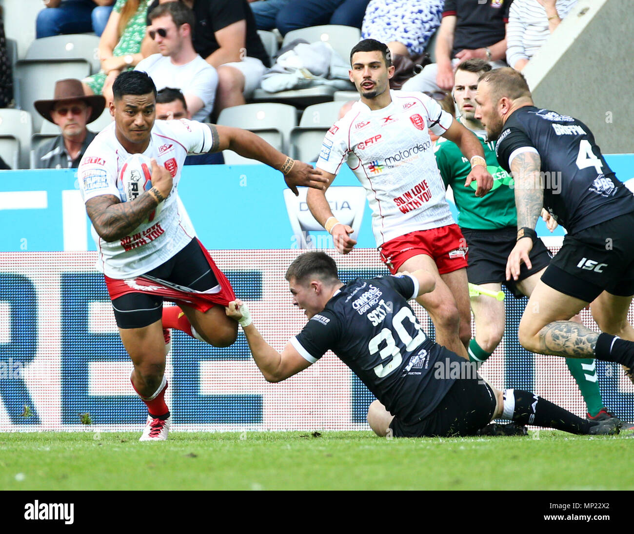 James cameron shorts hi-res stock photography and images - Alamy