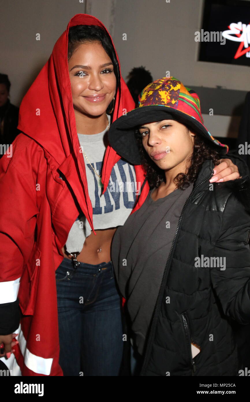 New York, NY, USA. 19th May, 2018. Cassie & Danielle Polanco attend the ...