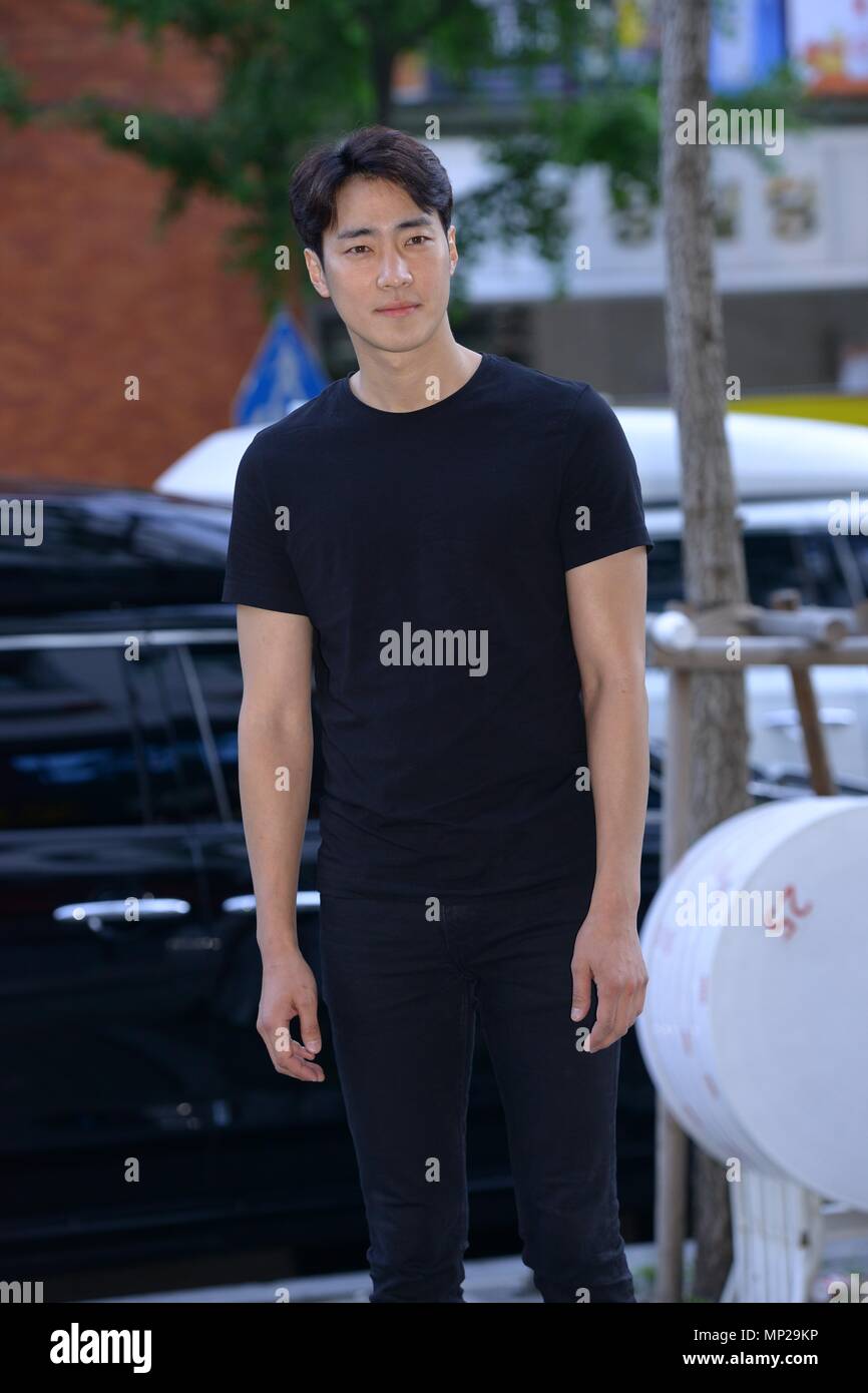 Han Sun Hwa High Resolution Stock Photography and Images - Alamy