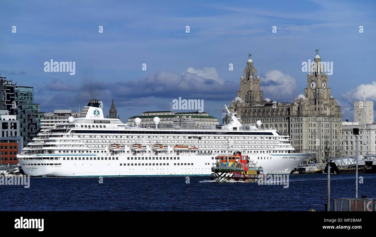 Liverpool,uk fred olson cruise ship Braemar berthed in Liverpool credit ...