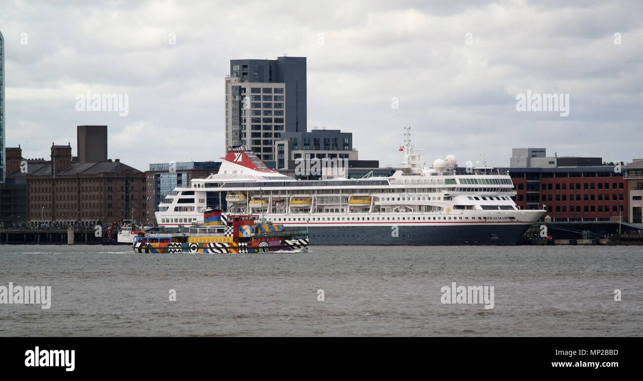 Cruise liner crystal symphony in hi-res stock photography and images ...
