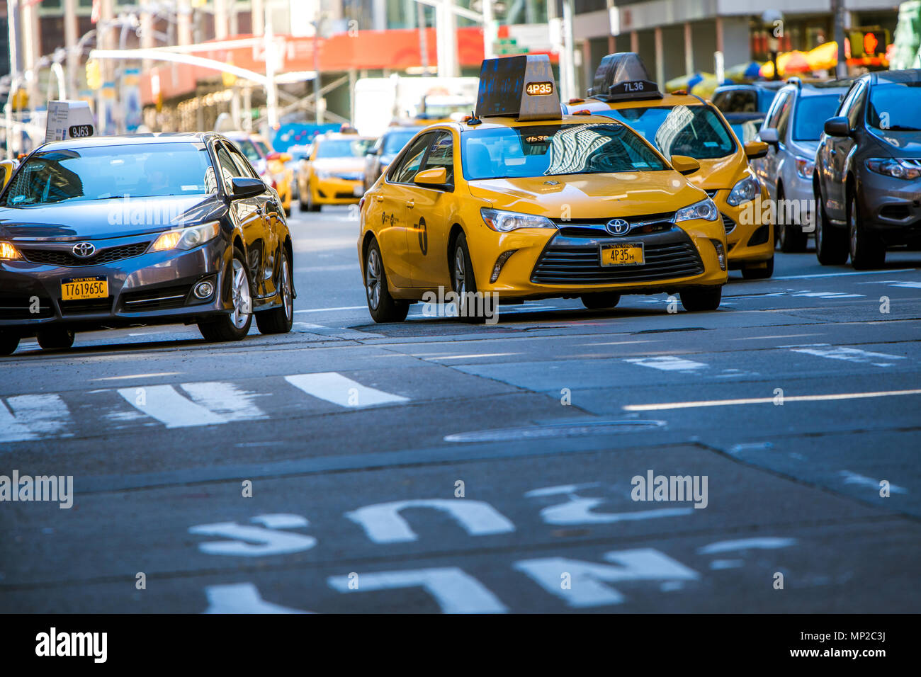 Traffic square hi-res stock photography and images - Alamy