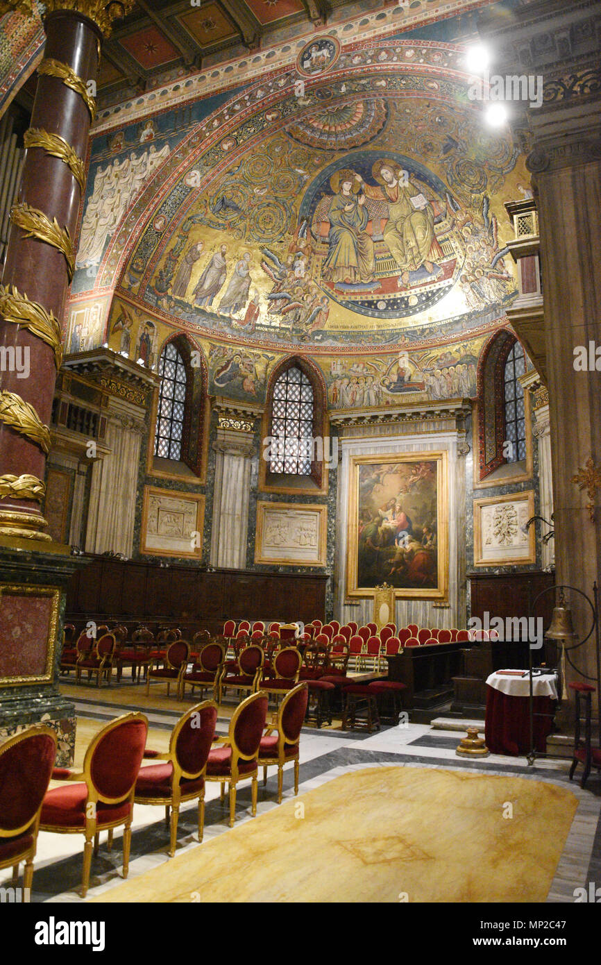 1295 mosaic in the Apse of Basilica of Santa Maria Maggiore (Papal ...