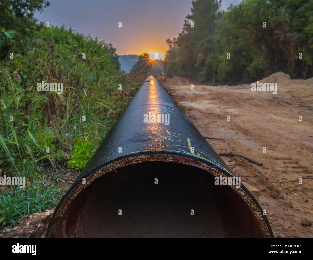 Israel gas pipeline hi-res stock photography and images - Alamy