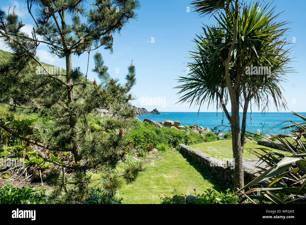 Lamorna Cove in Cornwall Stock Photo - Alamy