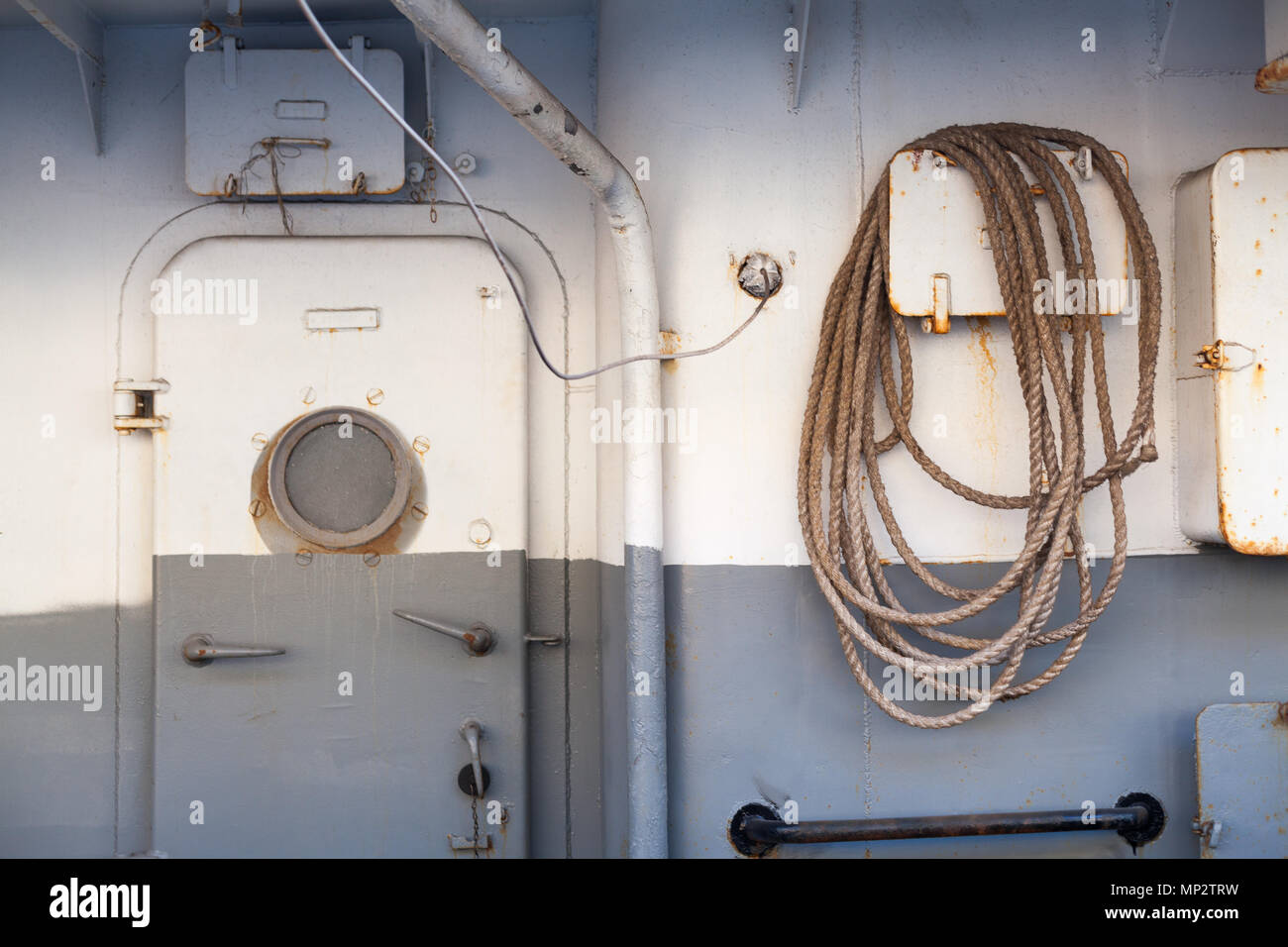 Old ship deck windows sea hi-res stock photography and images - Alamy