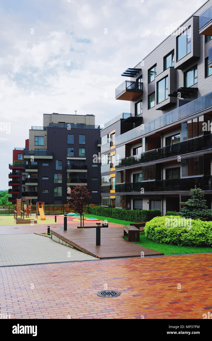 Quarter of European residential buildings. With outdoor facilities ...