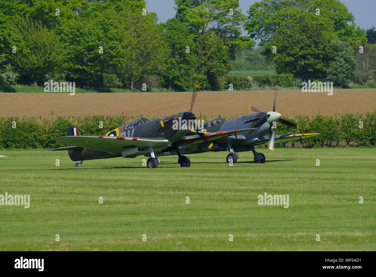 Supermarine spitfire mk 9 hi-res stock photography and images - Alamy