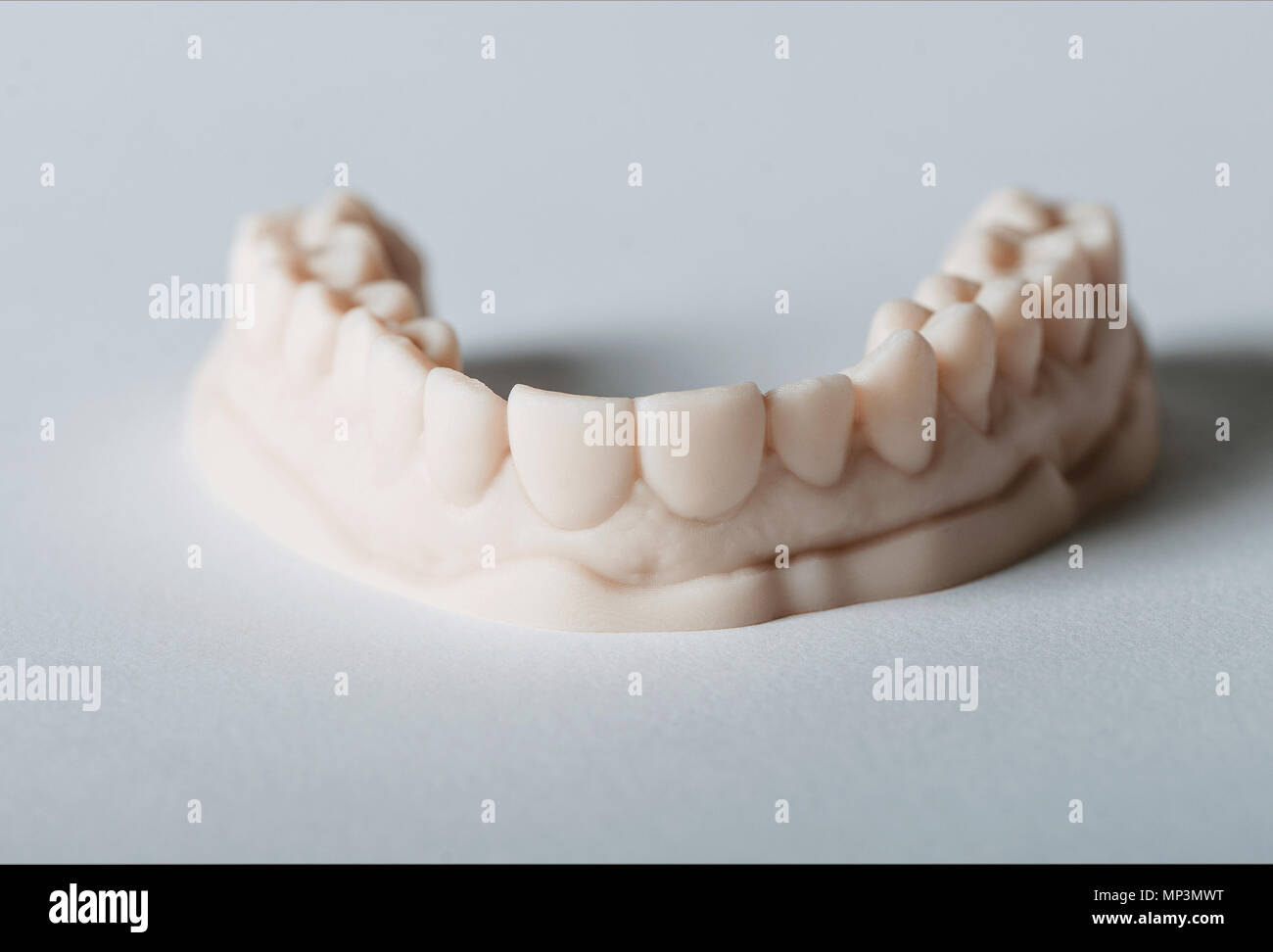 3d teeth hi-res stock photography and images - Alamy