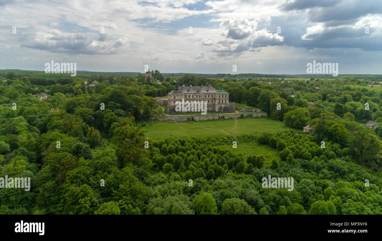 Old castle bird view hi-res stock photography and images - Alamy
