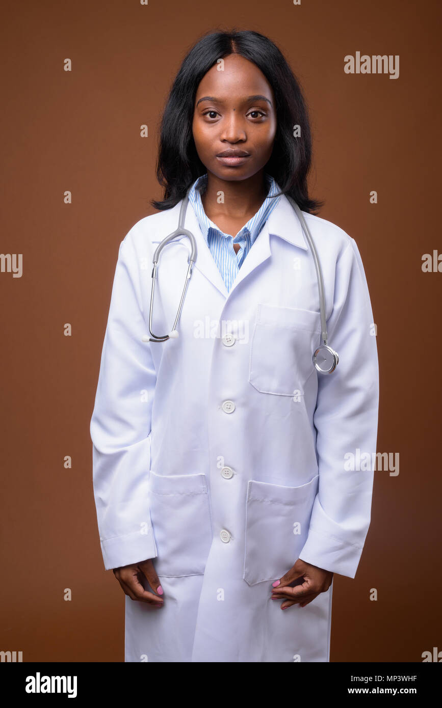 African woman medical hi-res stock photography and images - Alamy