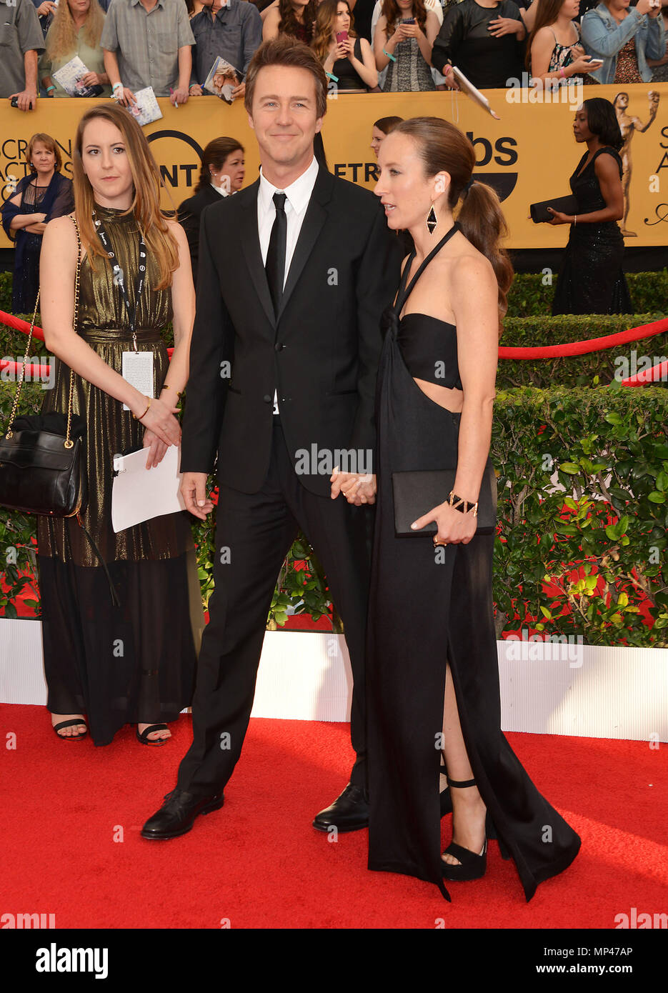 Edward norton and wife 112 red carpet event hi-res stock photography ...