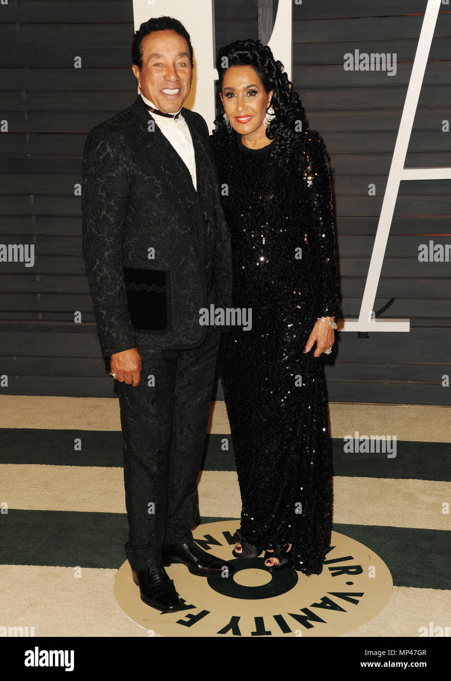 Frances Robinson, Smokey Robinson 411 at the 2015 Vanity Fair Oscars ...