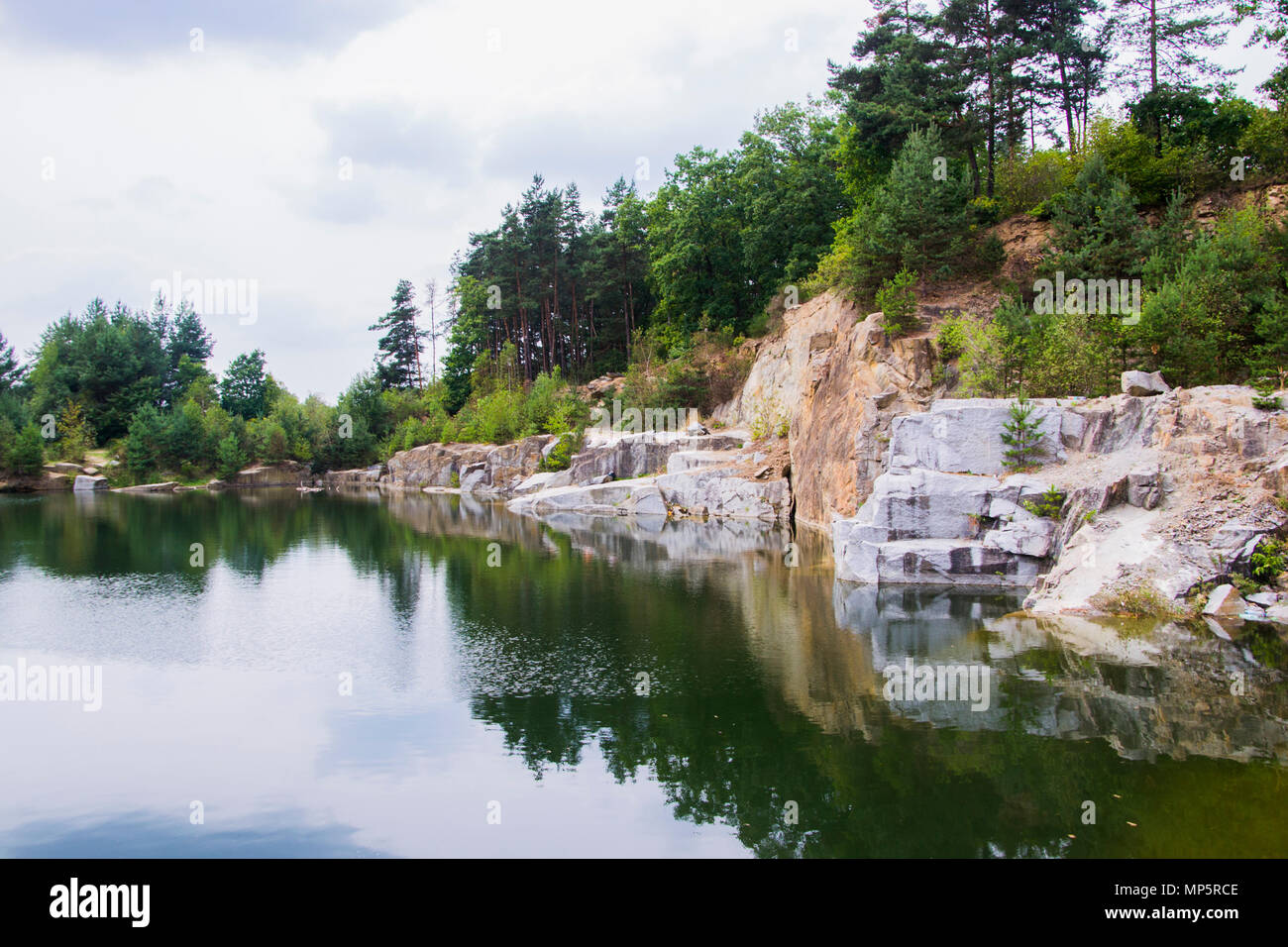 Untouched lake hi-res stock photography and images - Alamy
