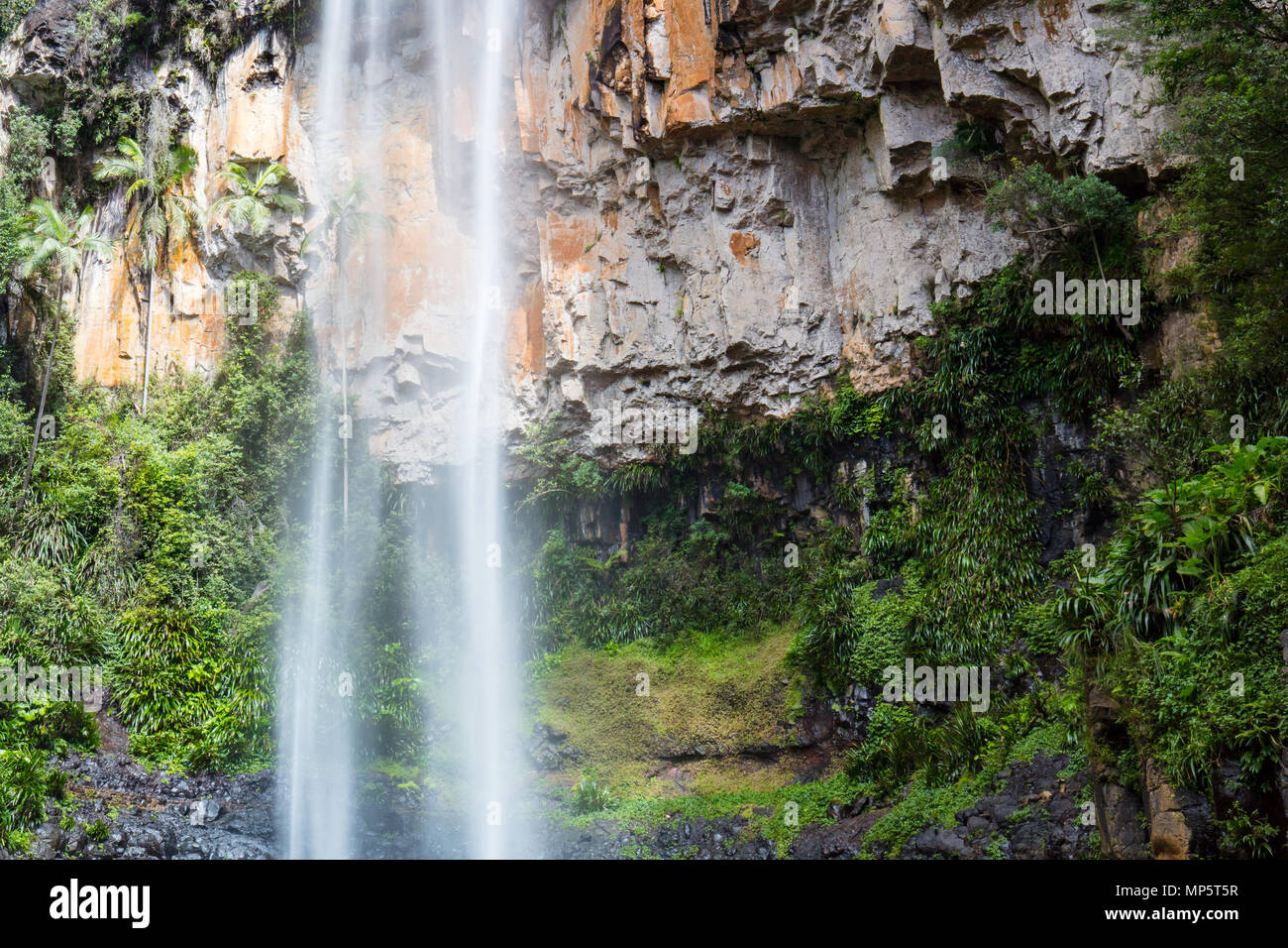 Purling water hi-res stock photography and images - Alamy