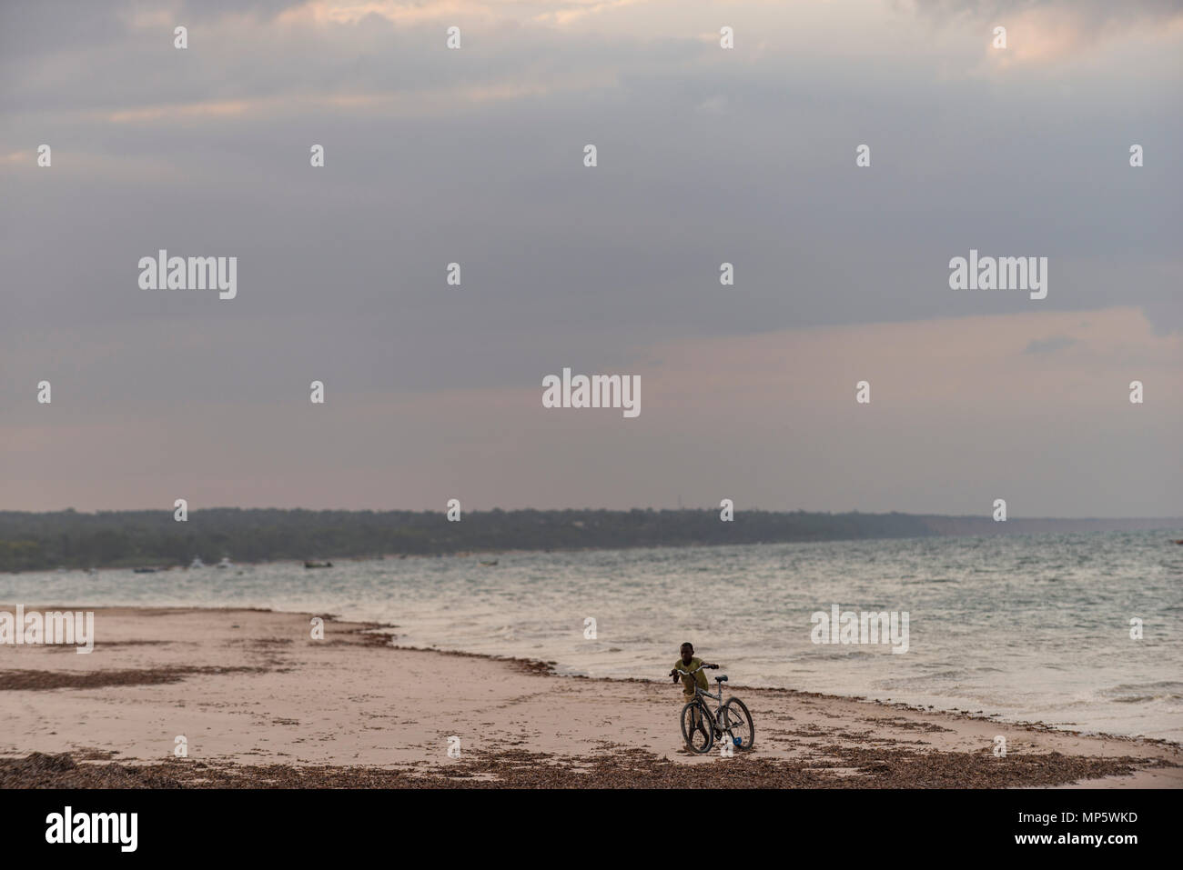 A beacj scene seen in Mozambique's Inhassoro Stock Photo - Alamy