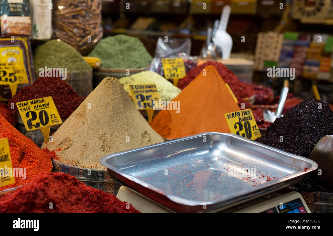 Preisschild einkaufen hi-res stock photography and images - Alamy