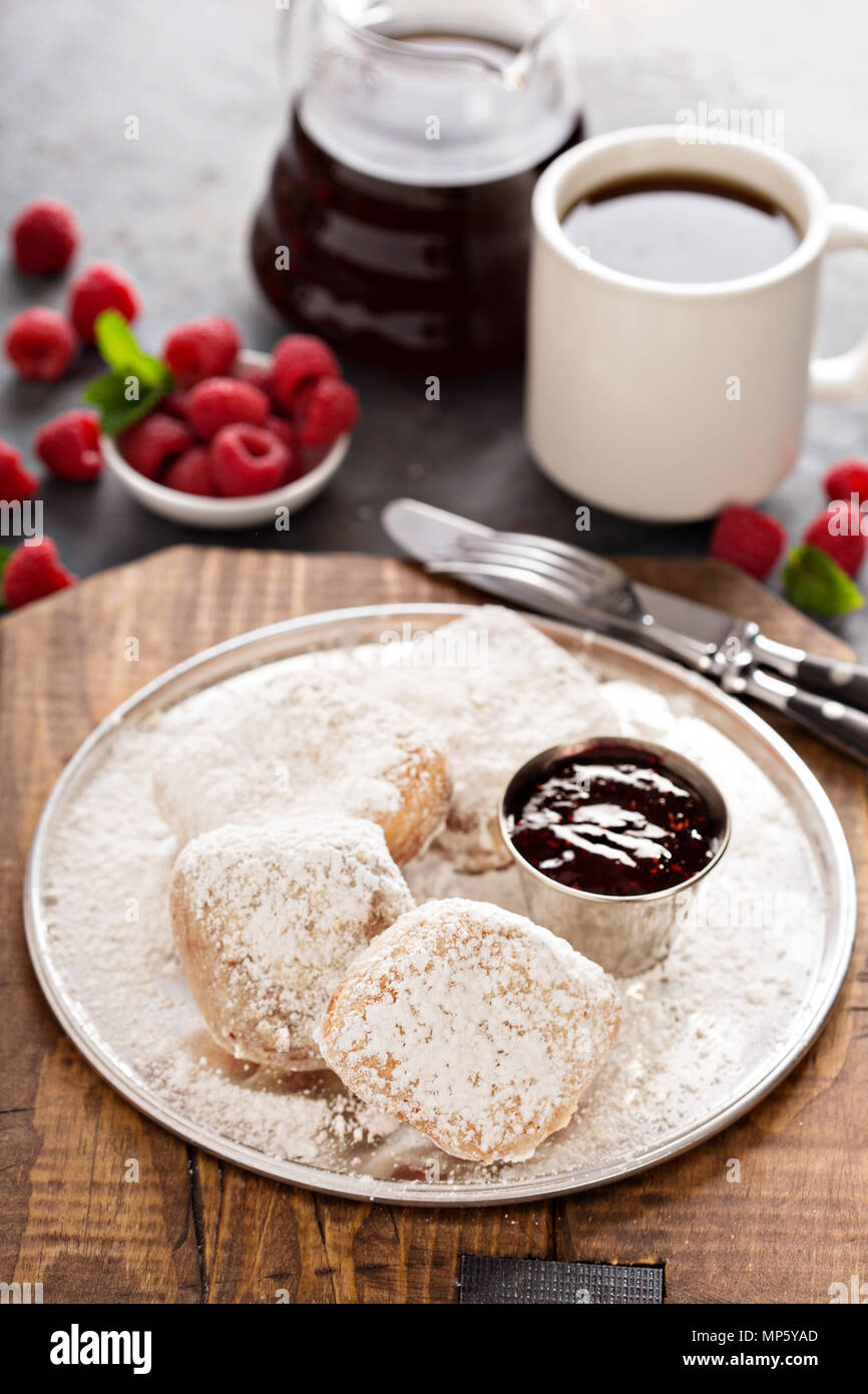 Beignets hi-res stock photography and images - Alamy