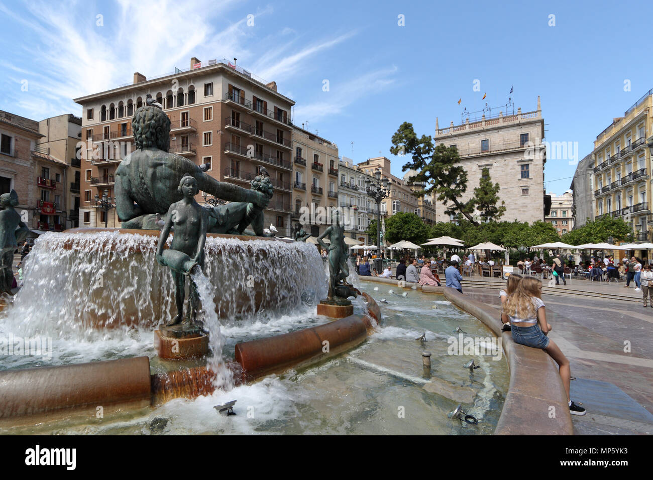 Neptune fountain at Paza de la Virgen, Valencia, Spain Stock Photo - Alamy