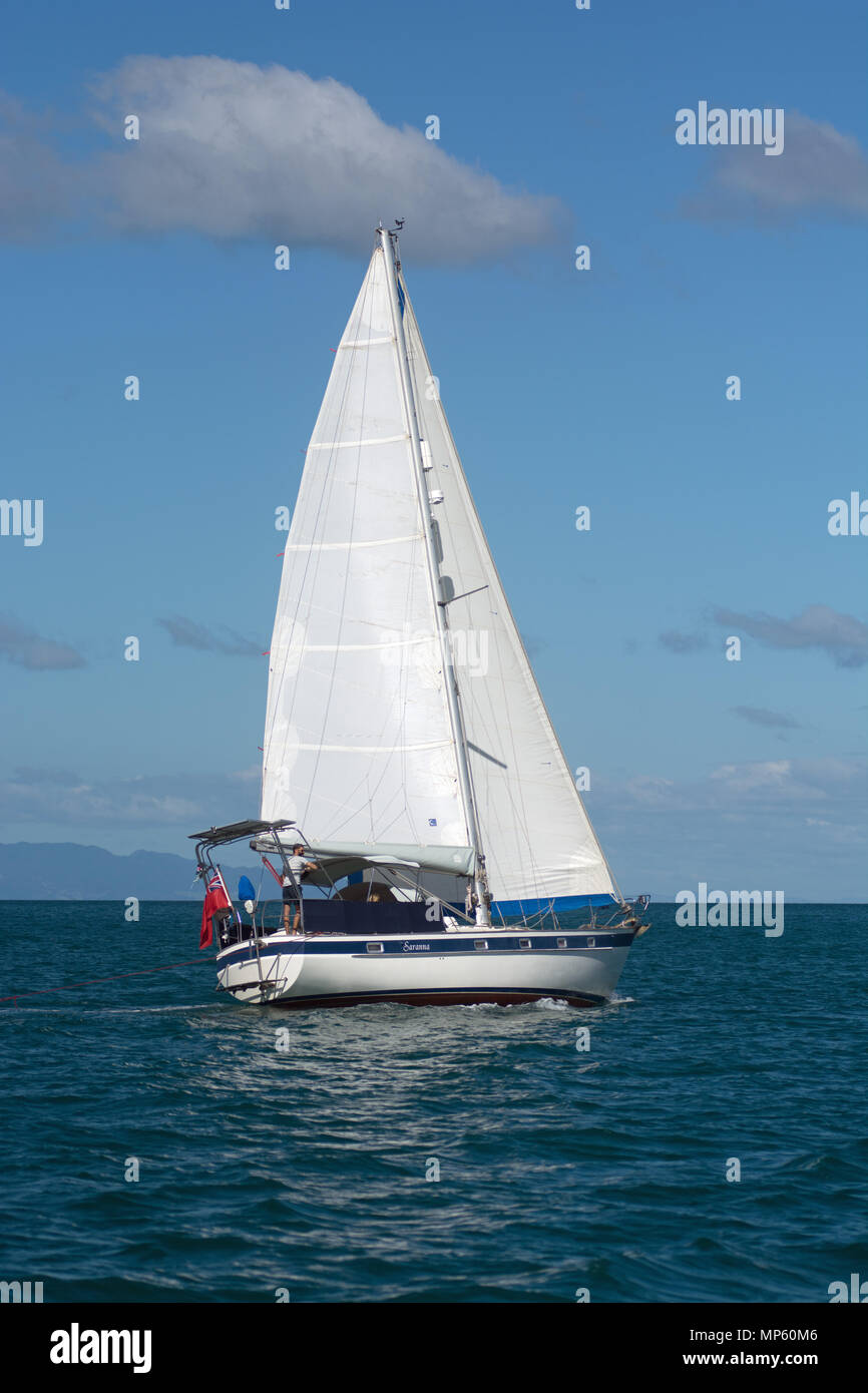 Sloop hi-res stock photography and images - Alamy