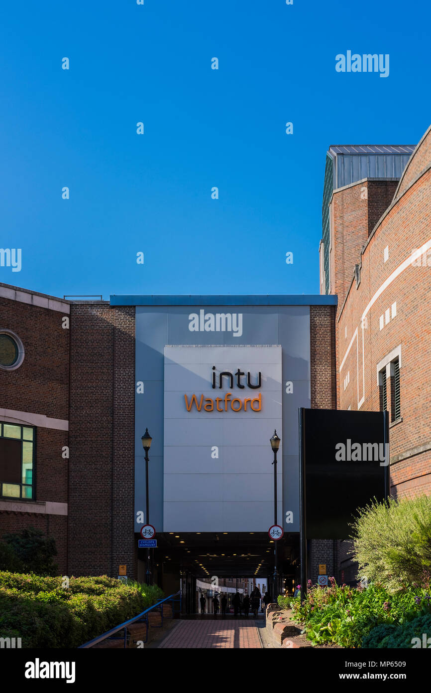 Intu hi-res stock photography and images - Alamy