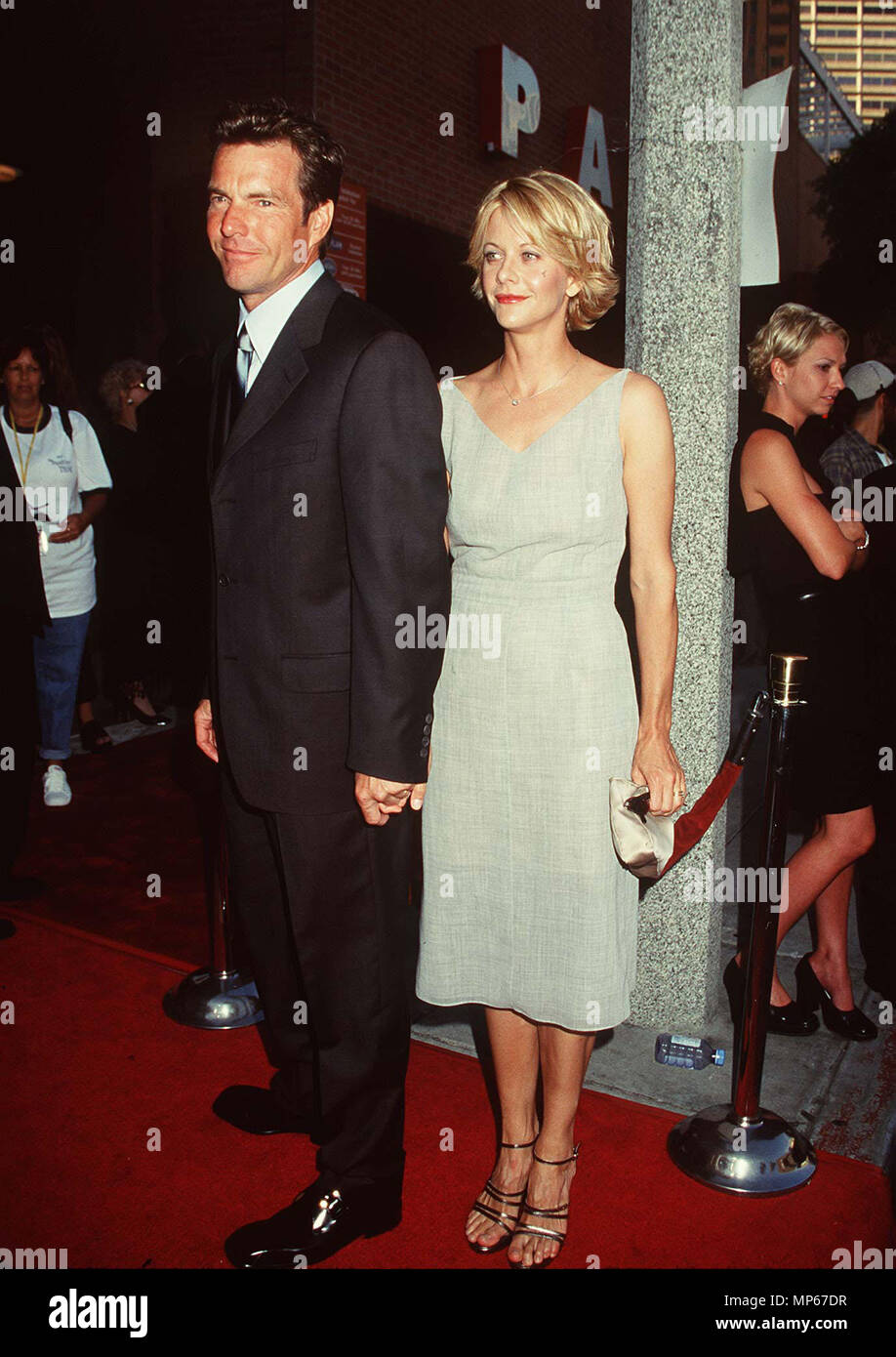 Meg ryan and husband dennis quaid hi-res stock photography and images ...